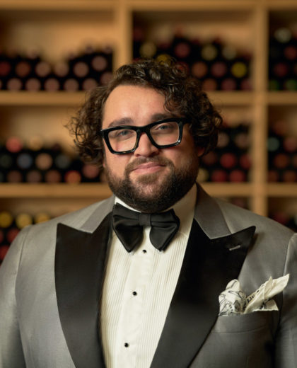 Get acquainted with this year's festive dinner guests - Atelier Munro